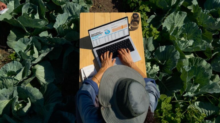 Should You Be Excited About MacBook Pro’s Nano-Textured Display? | What ...